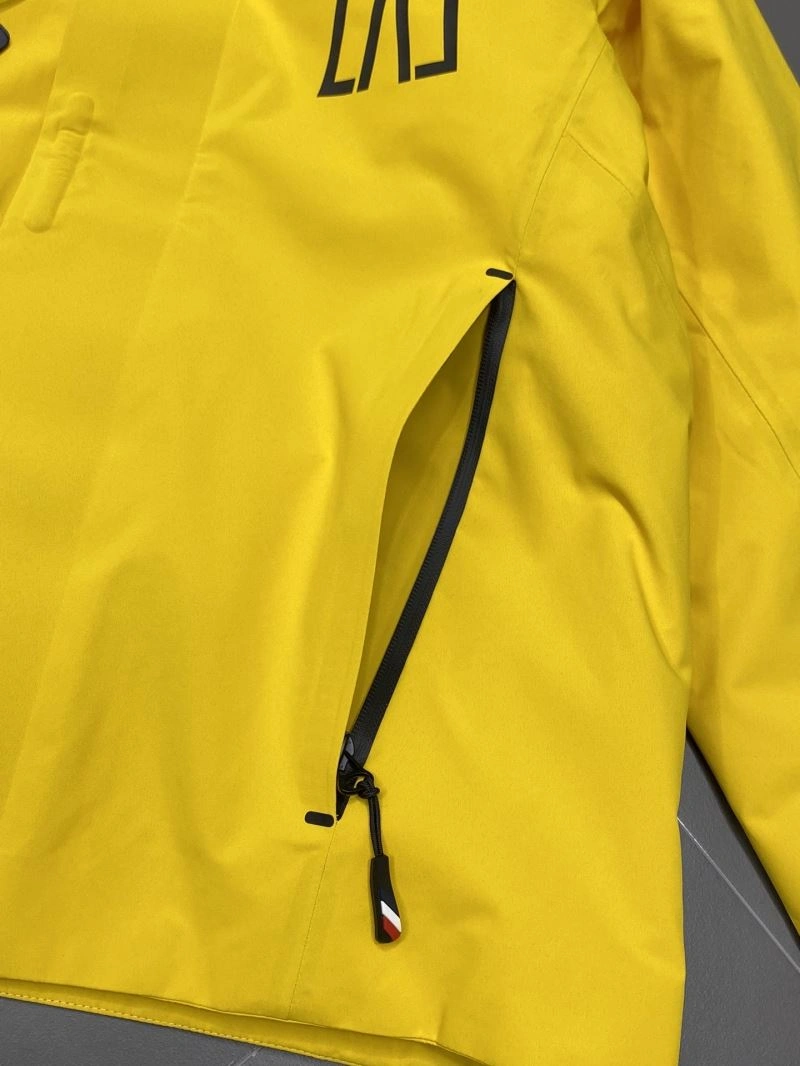 Accurate model Moncler Down Jackets