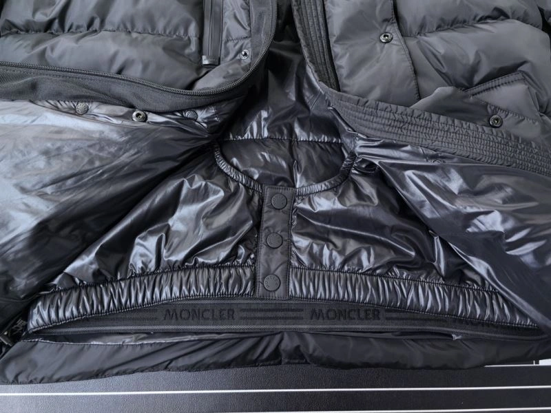 High accuracy Moncler Down Jackets
