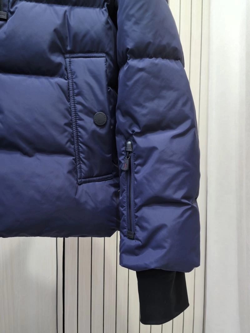 Top mirror Moncler Down Jackets