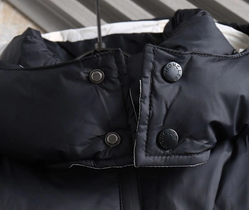 Low-cost Moncler Down Jackets