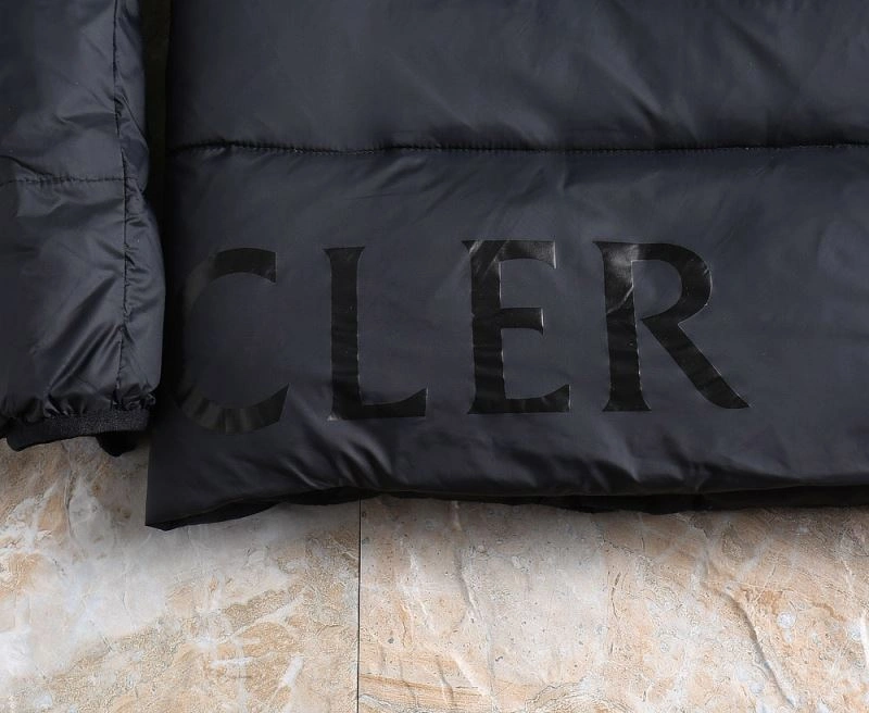 Low-cost Moncler Down Jackets