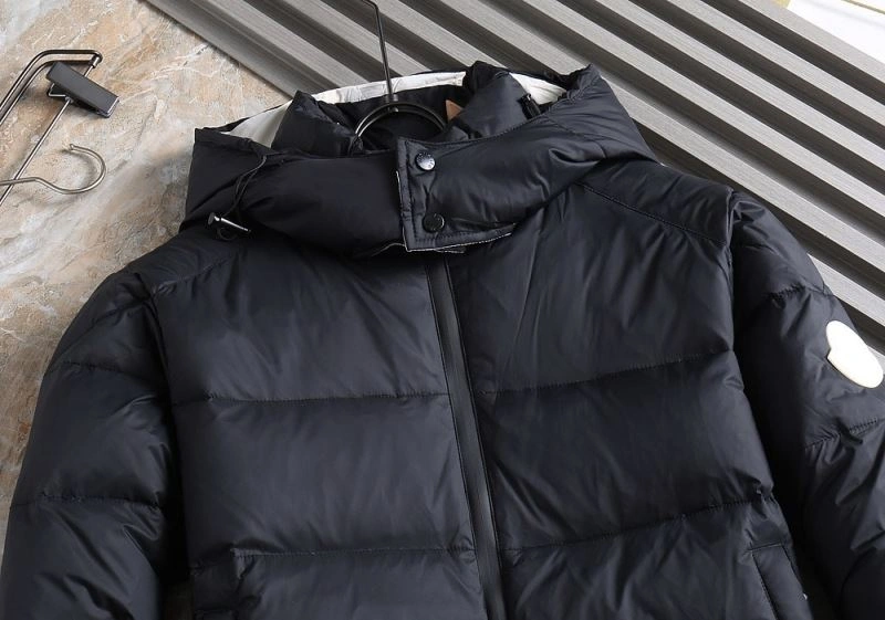Low-cost Moncler Down Jackets