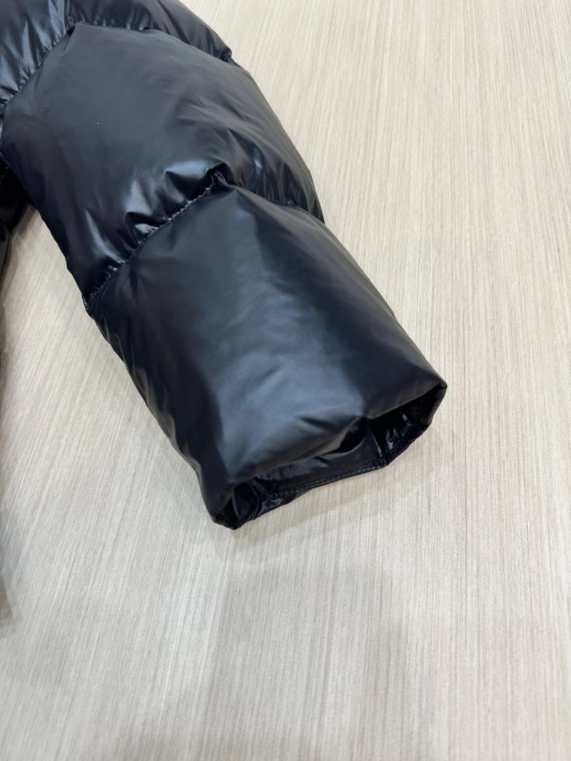 1:1 copy Moncler Down Jackets