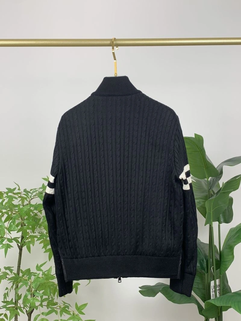 Indistinguishable Moncler Down Jackets