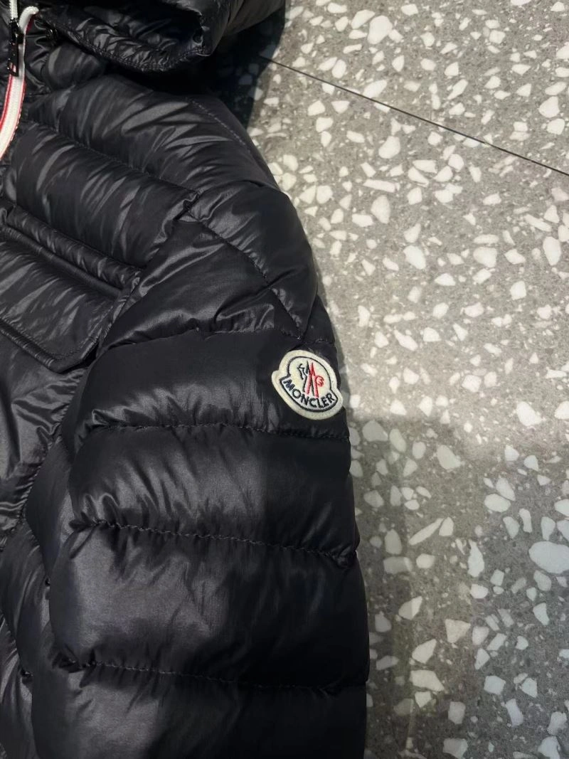 1:1 copy Moncler Down Jackets