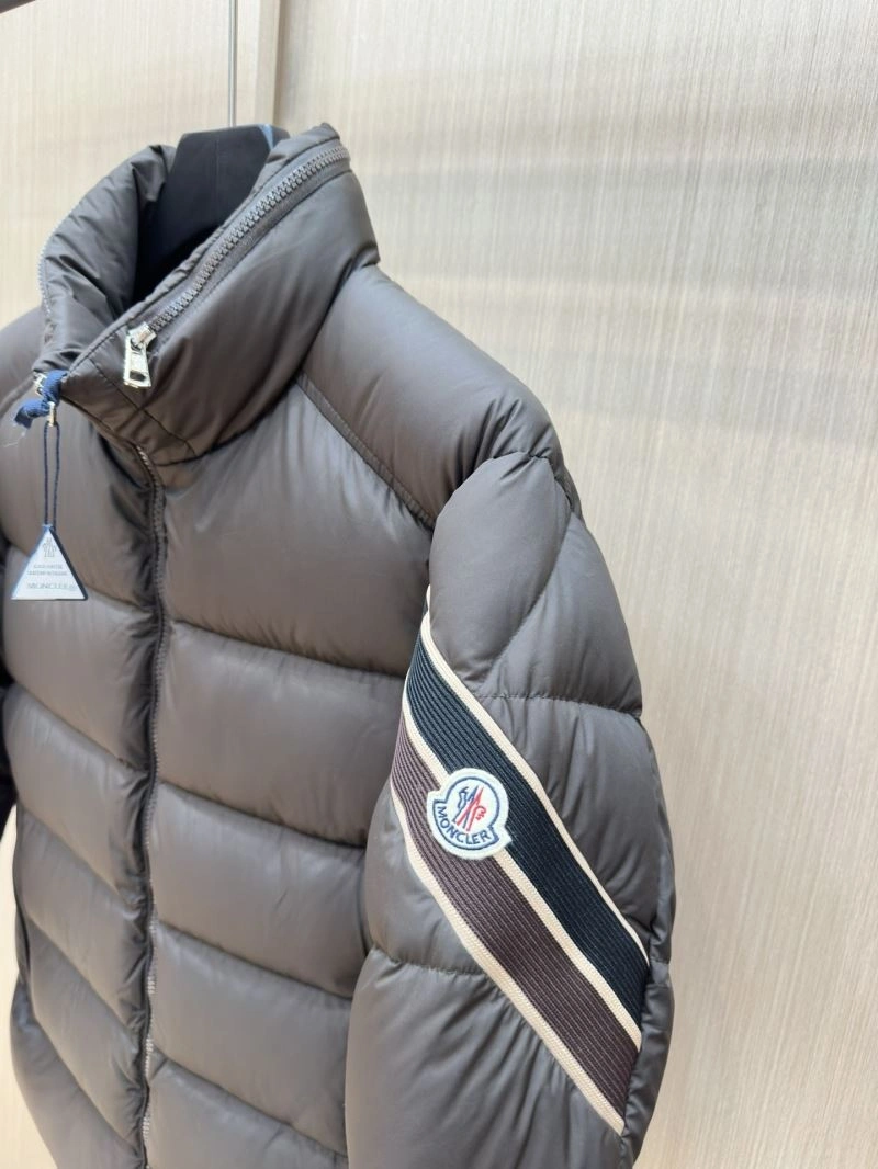 Exact replica Moncler Down Jackets