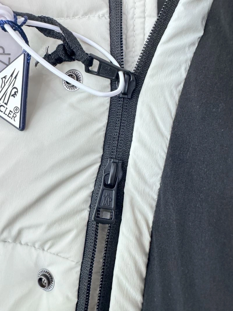 1:1 copy Moncler Down Jackets
