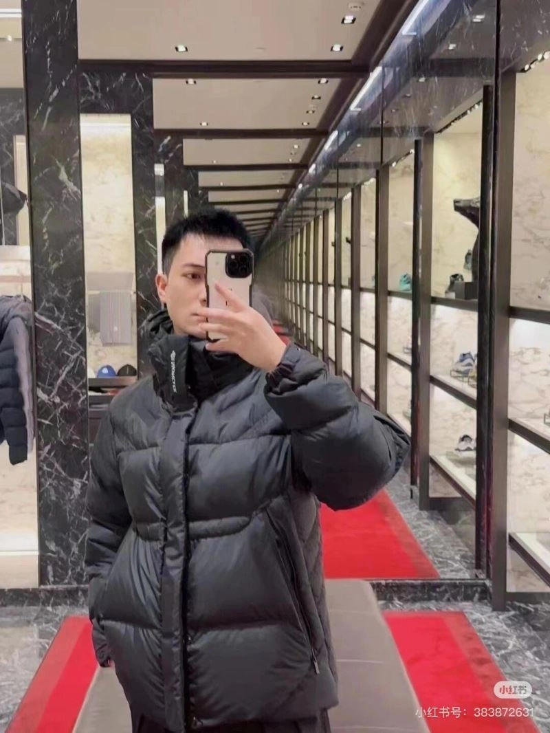Cut-rate Moncler Down Jackets