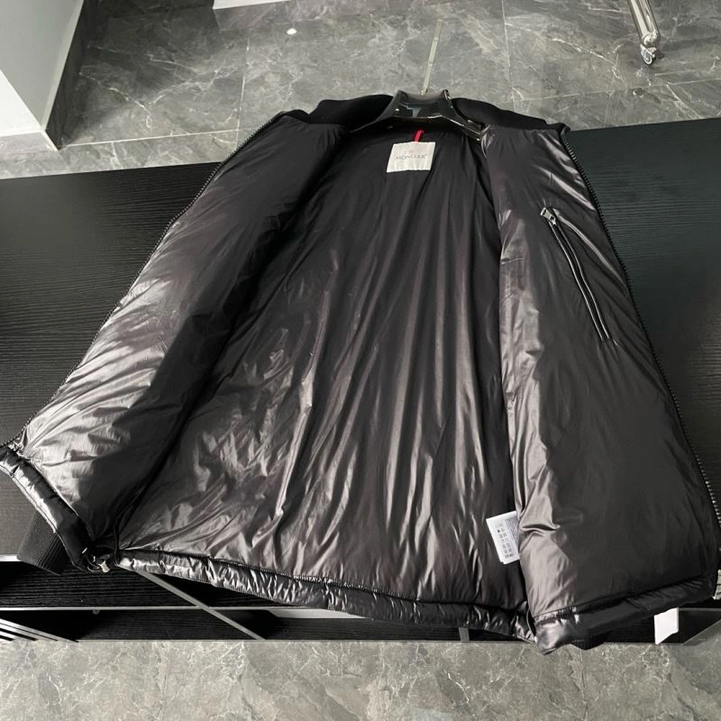 Low-cost Moncler Down Jackets