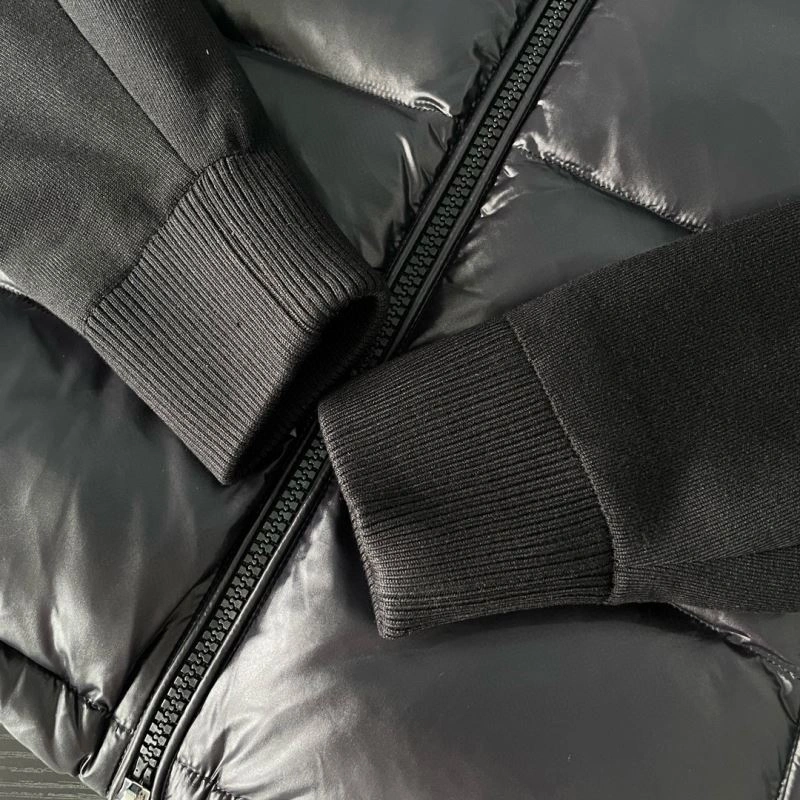 Low-cost Moncler Down Jackets