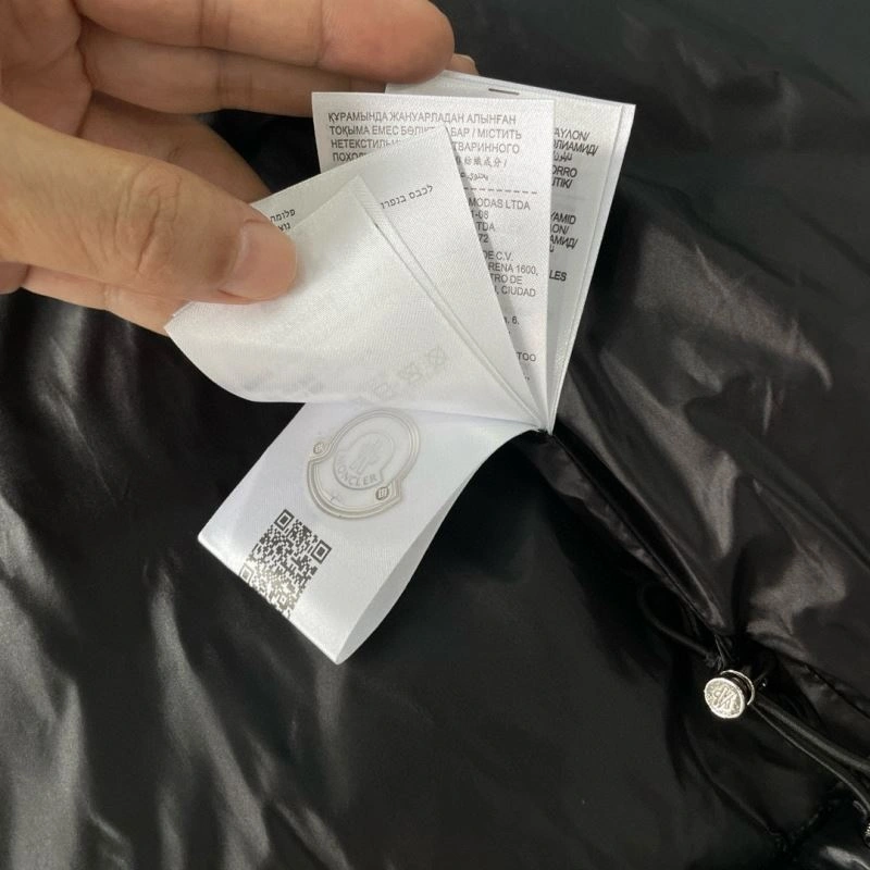 Low-cost Moncler Down Jackets
