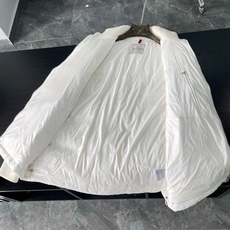 Low-cost Moncler Down Jackets