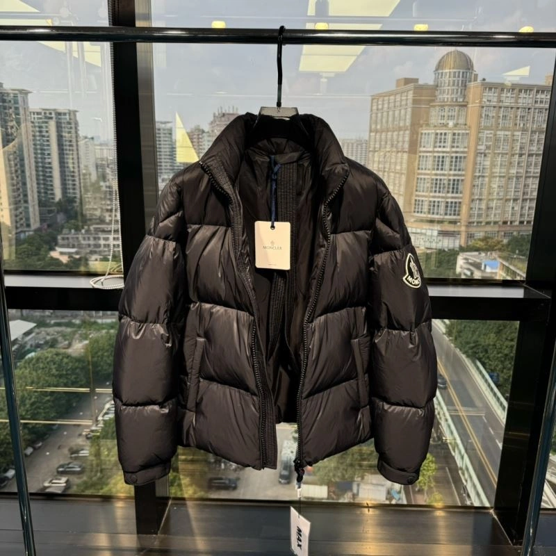 Inexpensive Moncler Down Jackets