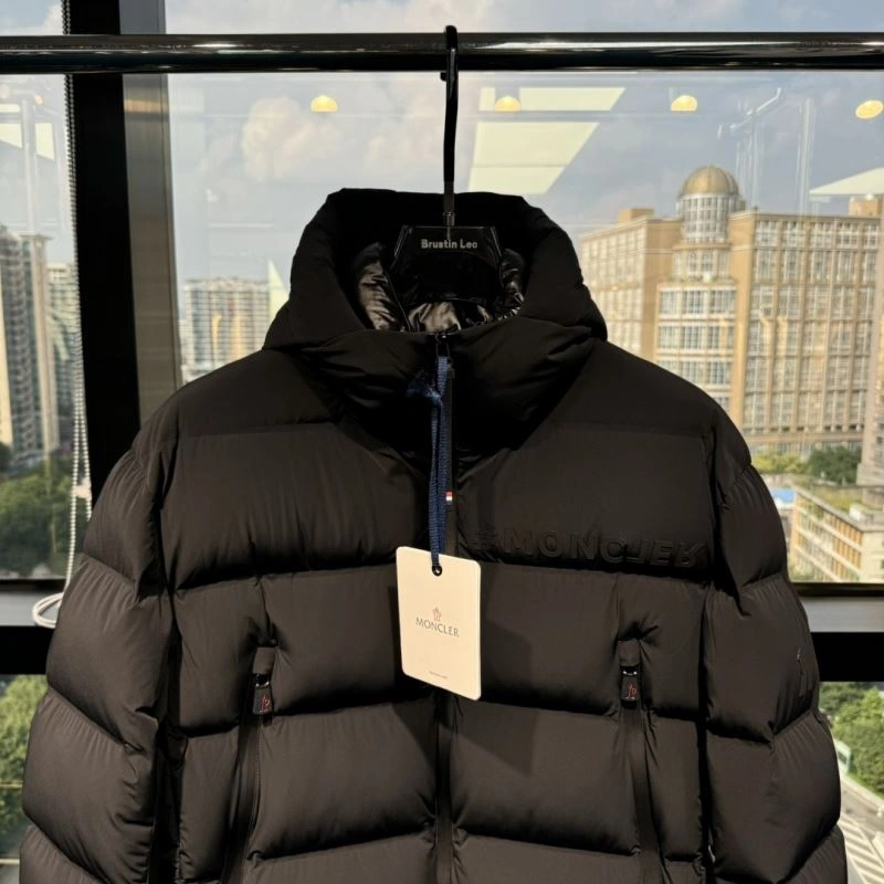 Low-cost Moncler Down Jackets