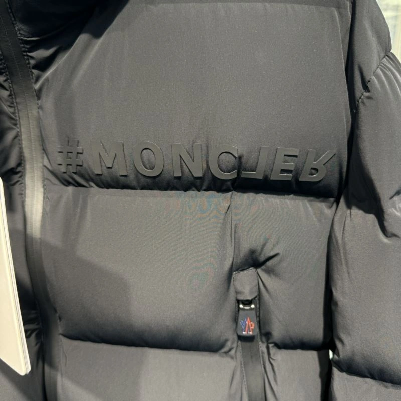Low-cost Moncler Down Jackets