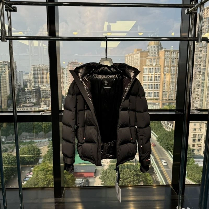 Low-cost Moncler Down Jackets