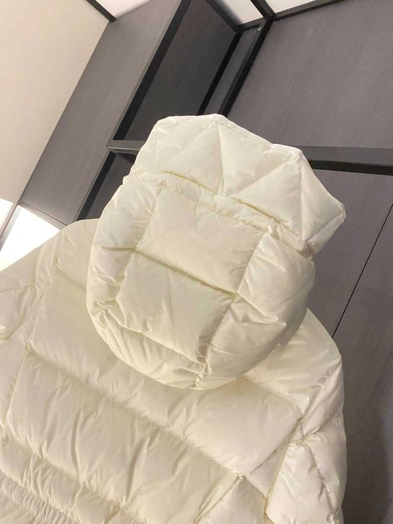 Accurate model Moncler Down Jackets