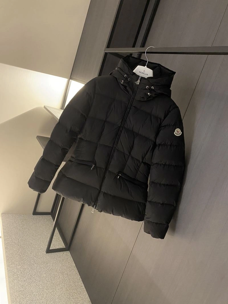 1:1 copy Moncler Down Jackets