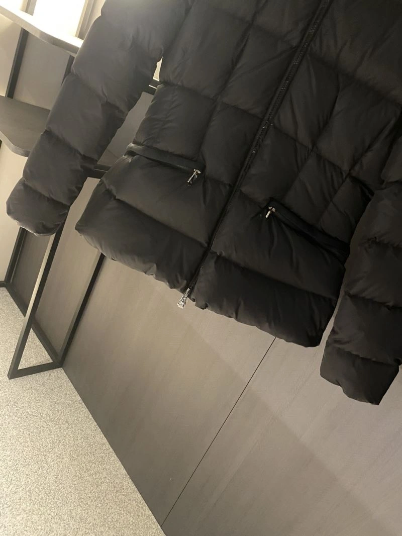 1:1 copy Moncler Down Jackets