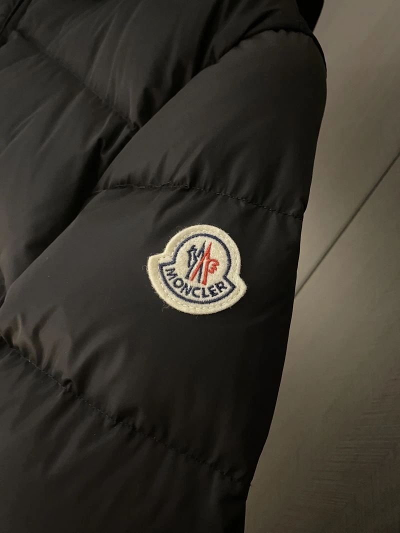 1:1 copy Moncler Down Jackets
