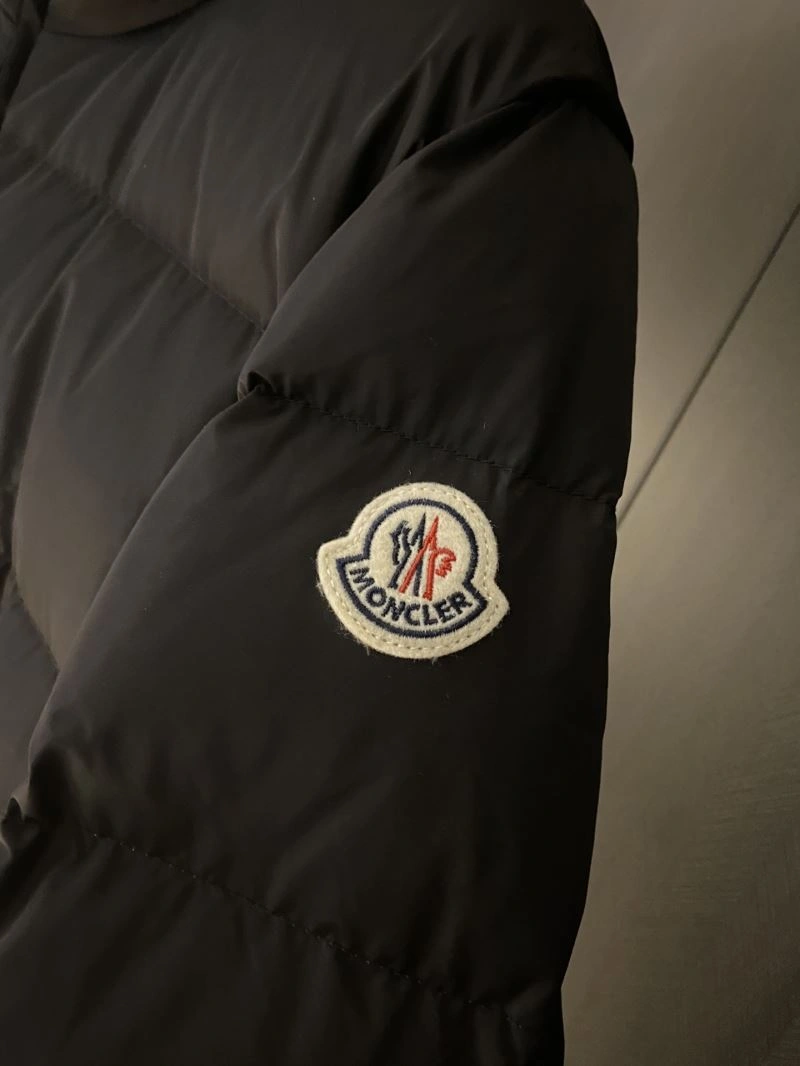 Exact replica Moncler Down Jackets