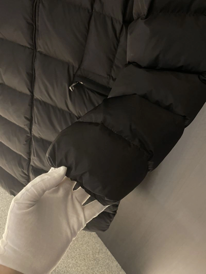 Exact replica Moncler Down Jackets