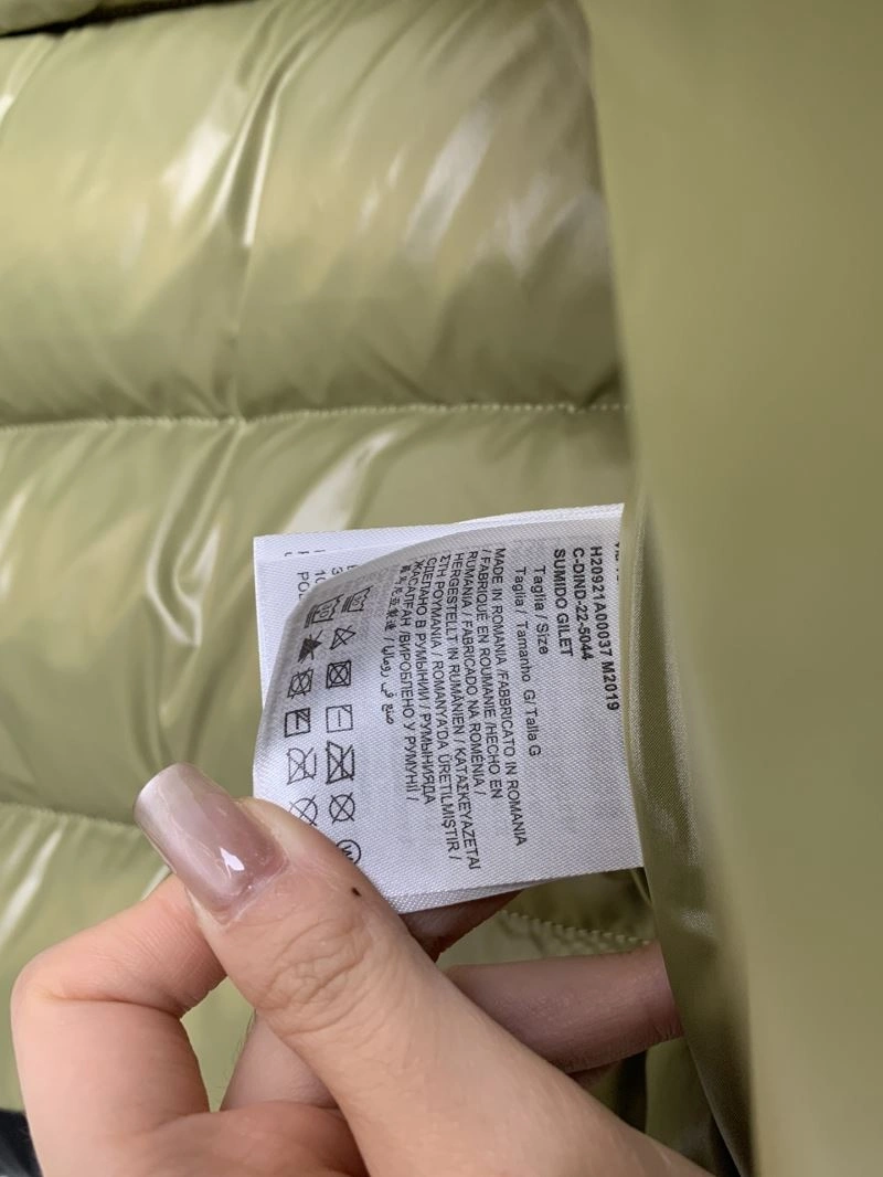Inexpensive Moncler Down Jackets
