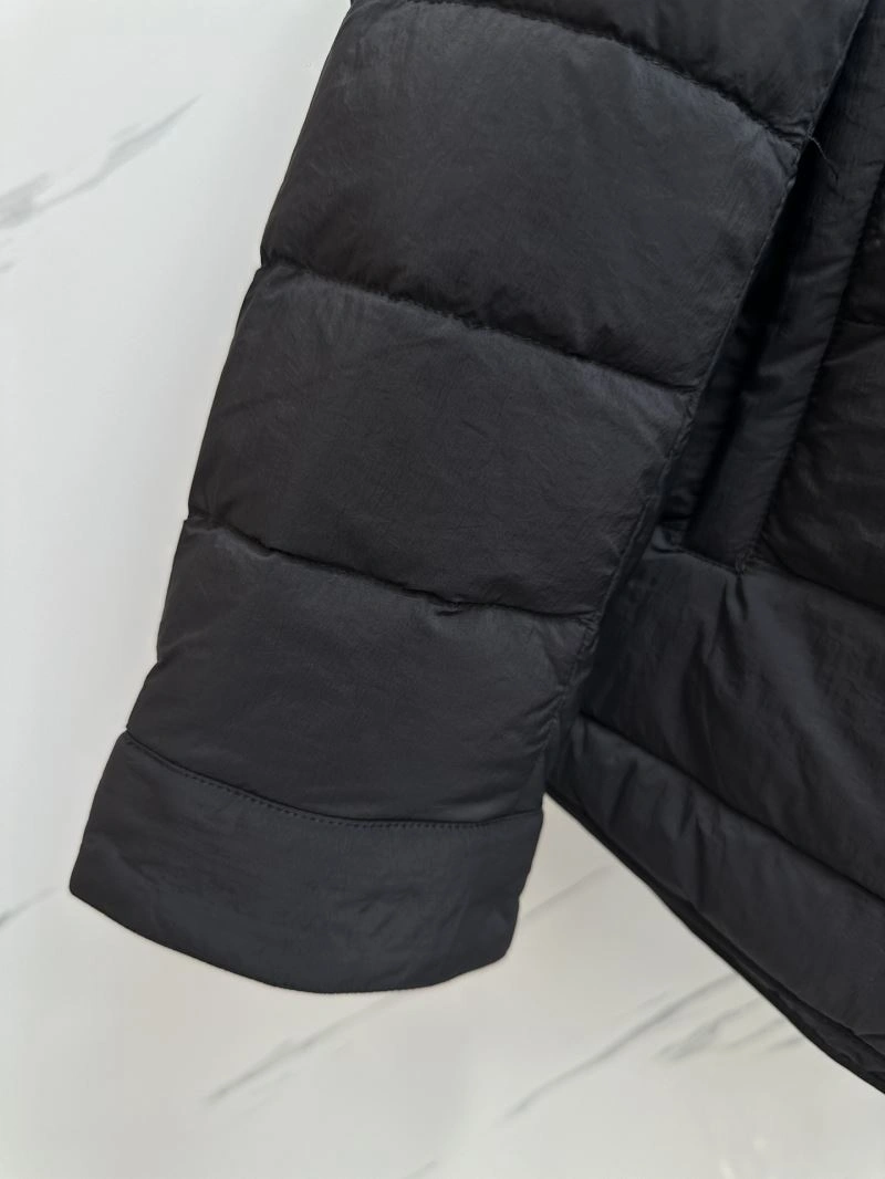 Low-cost Moncler Down Jackets