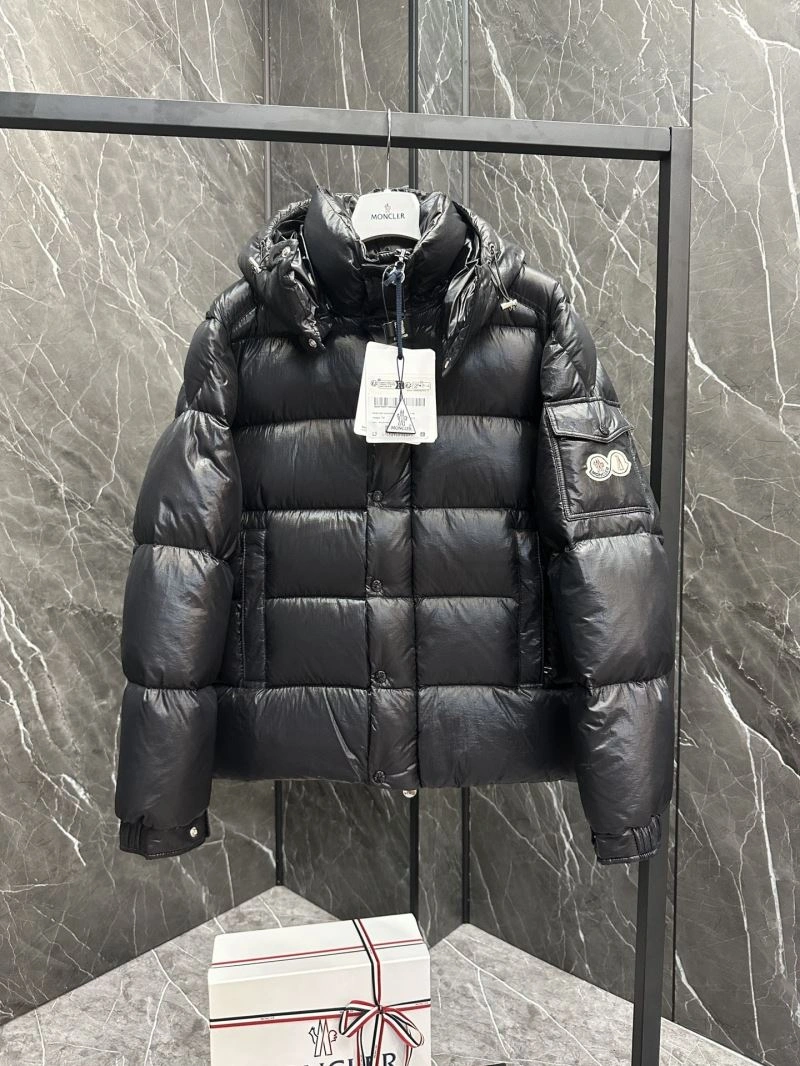 Low-cost Moncler Down Jackets