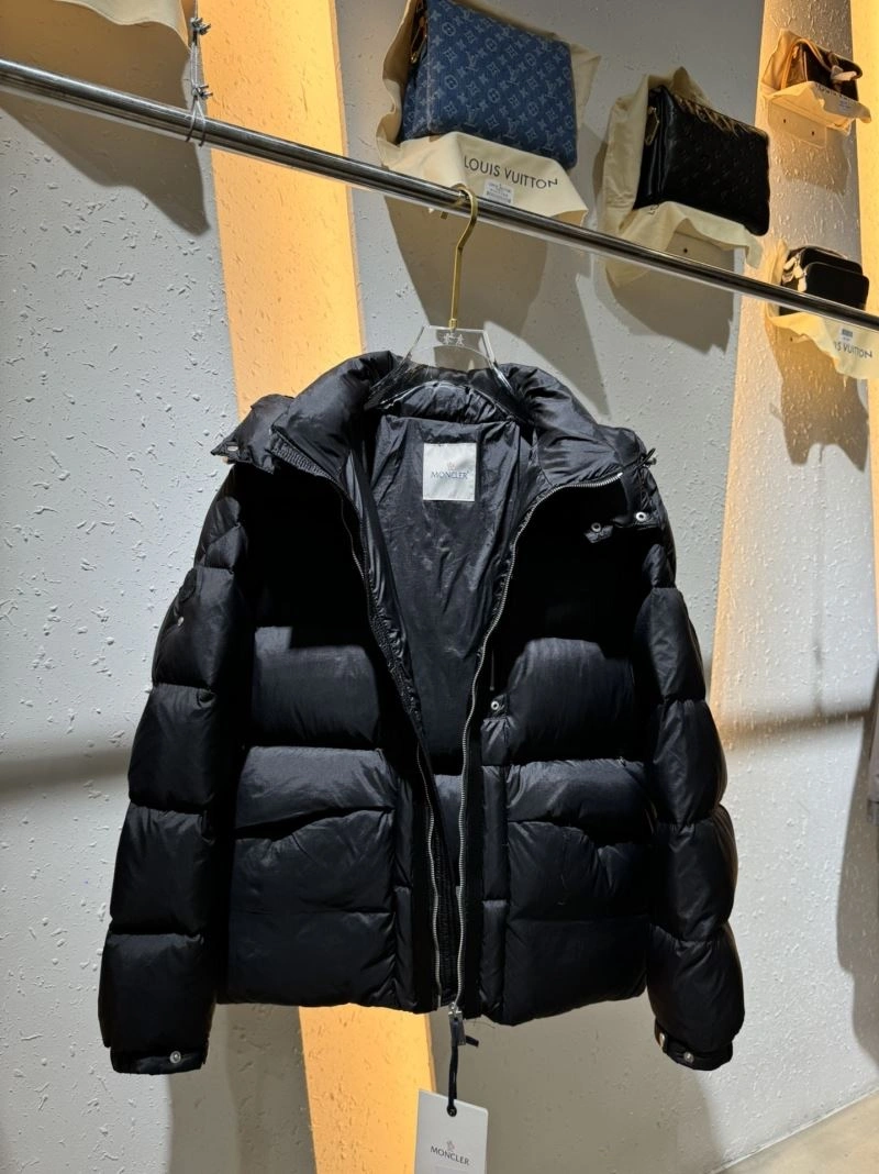 Top mirror Moncler Down Jackets