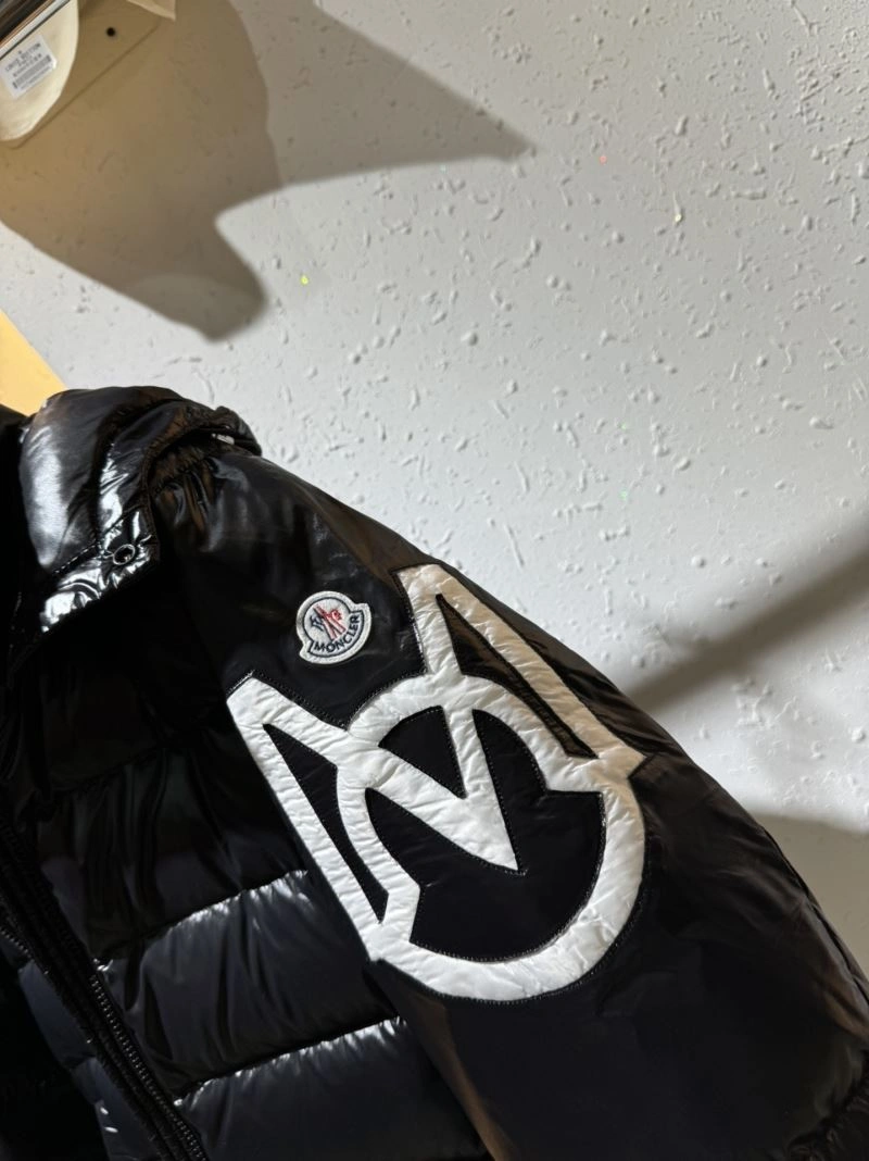 Top mirror Moncler Down Jackets