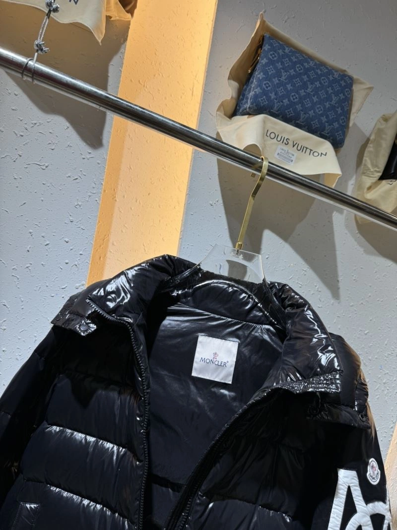 Top mirror Moncler Down Jackets