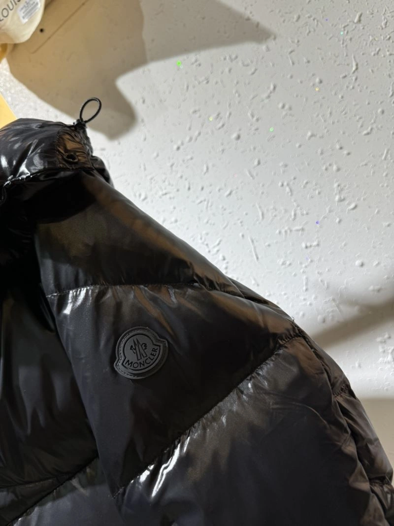 High fidelity Moncler Down Jackets