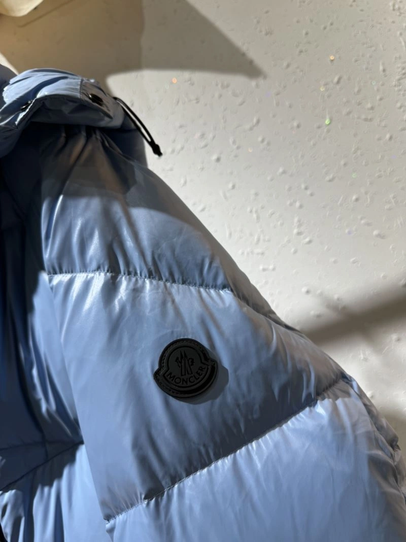 Accurate model Moncler Down Jackets