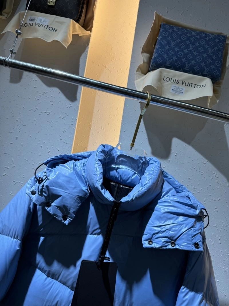 Accurate model Moncler Down Jackets