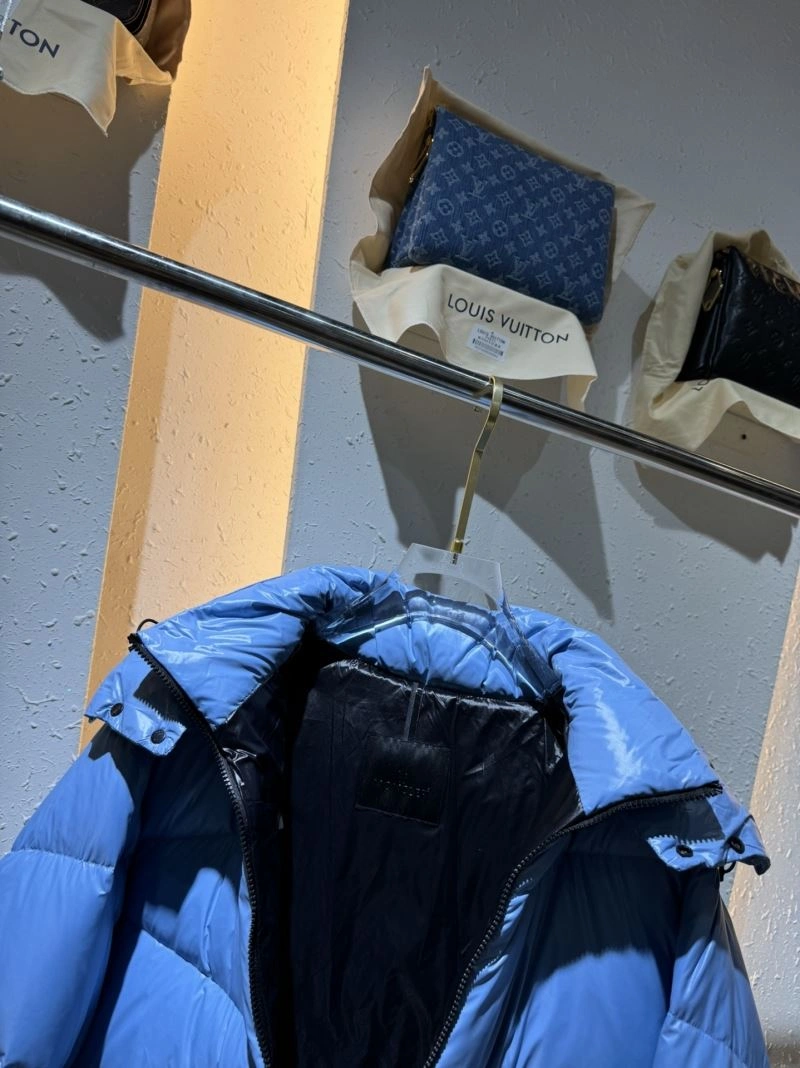 Accurate model Moncler Down Jackets