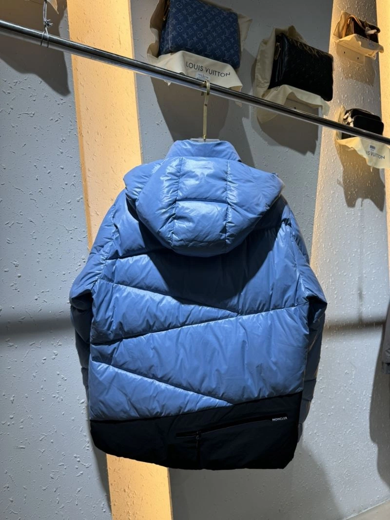 Accurate model Moncler Down Jackets