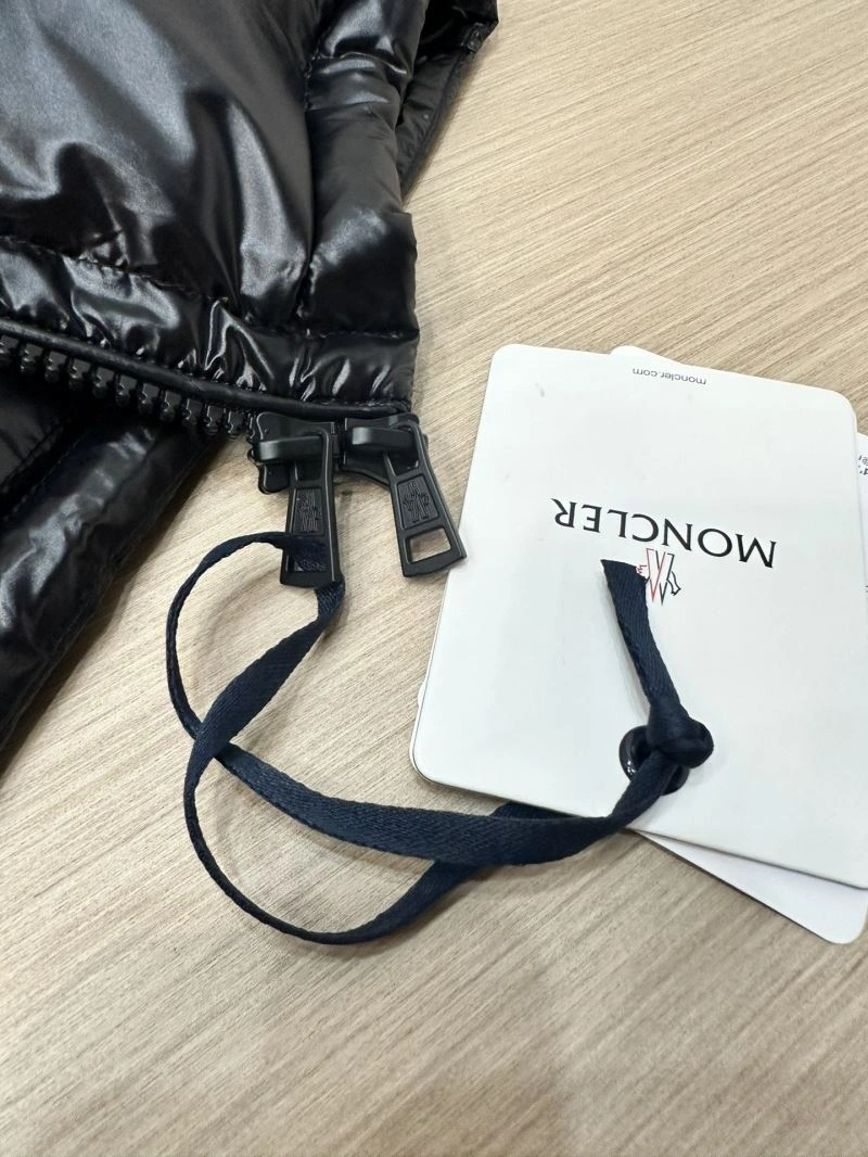 Inexpensive Moncler Down Jackets