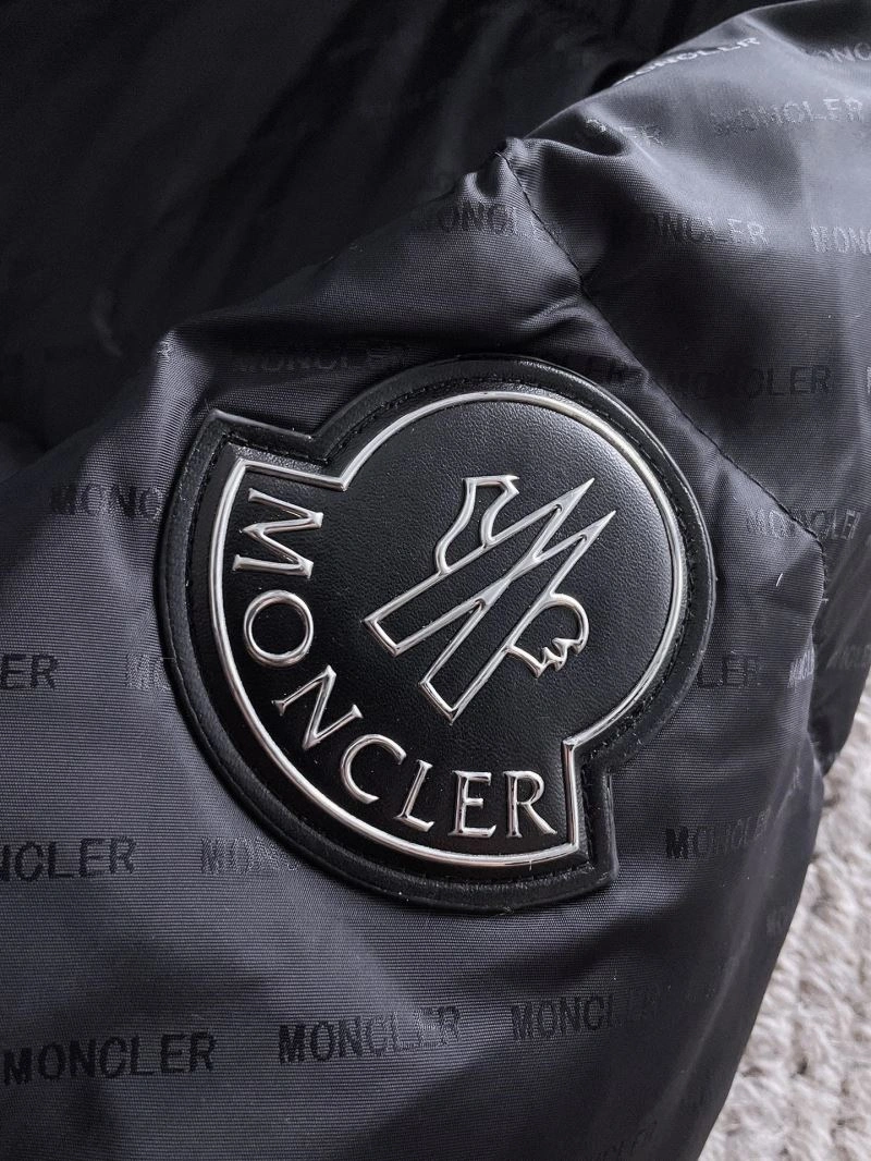 Top mirror Moncler Down Jackets