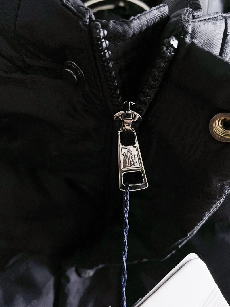 Top mirror Moncler Down Jackets
