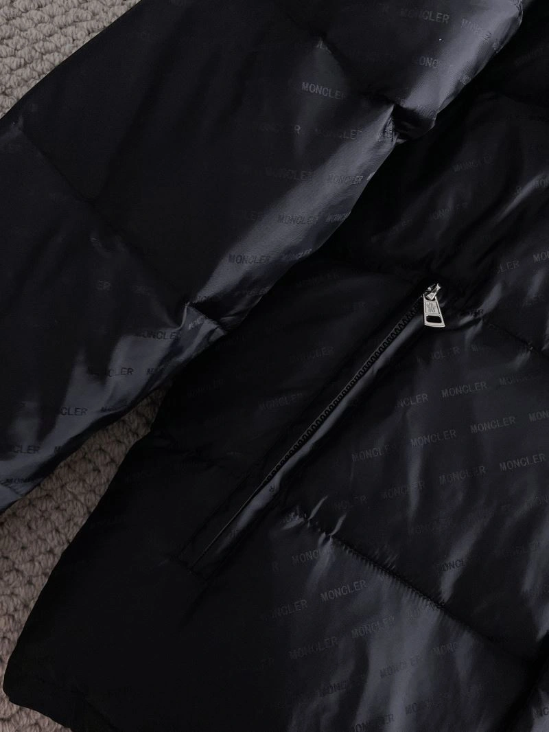 Top mirror Moncler Down Jackets