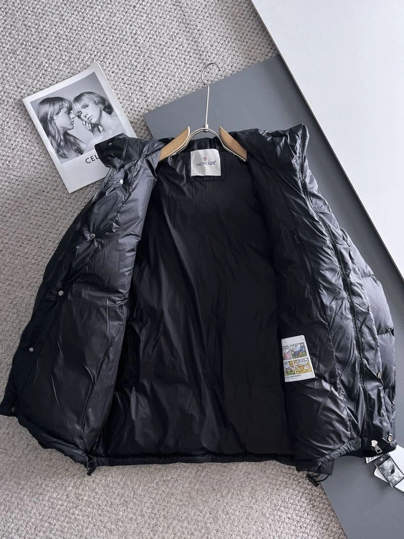 Exact replica Moncler Down Jackets