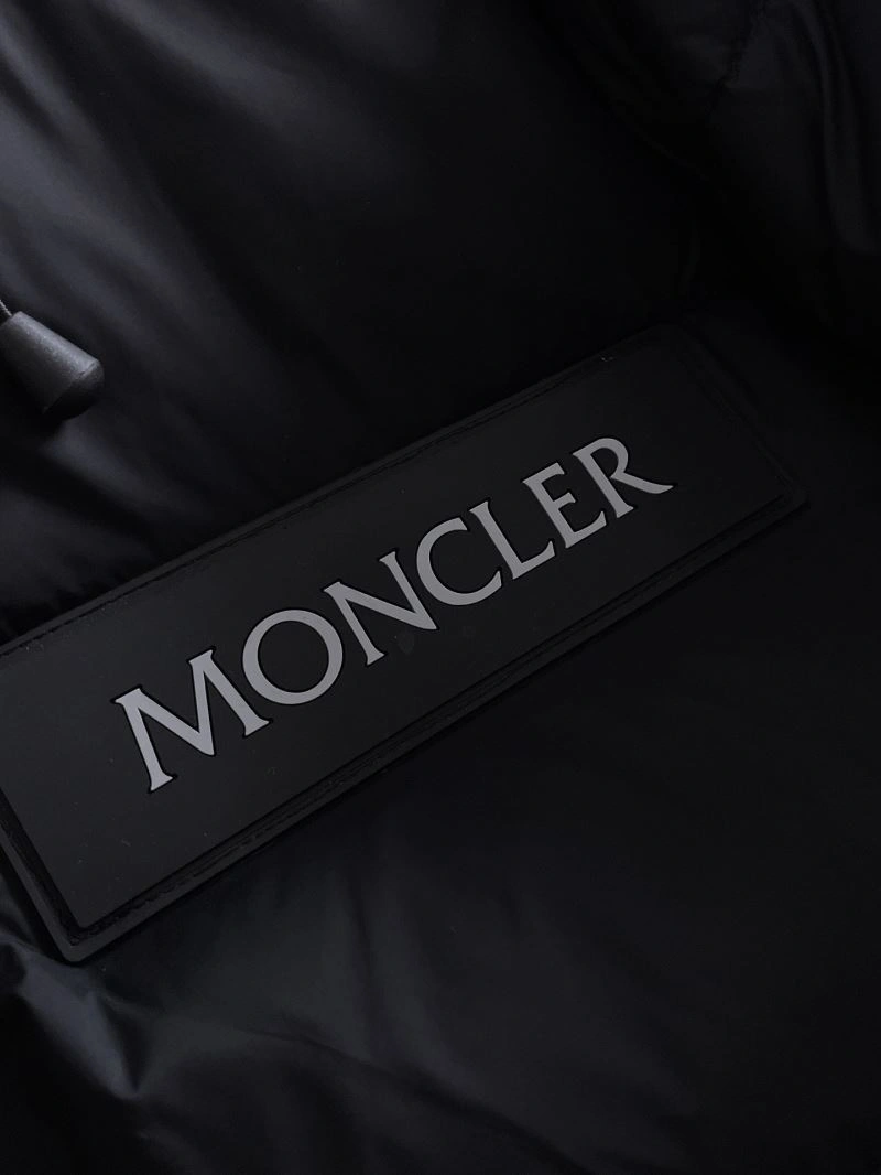 Exact replica Moncler Down Jackets
