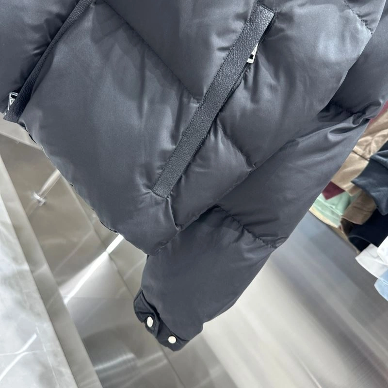 Accurate model Moncler Down Jackets