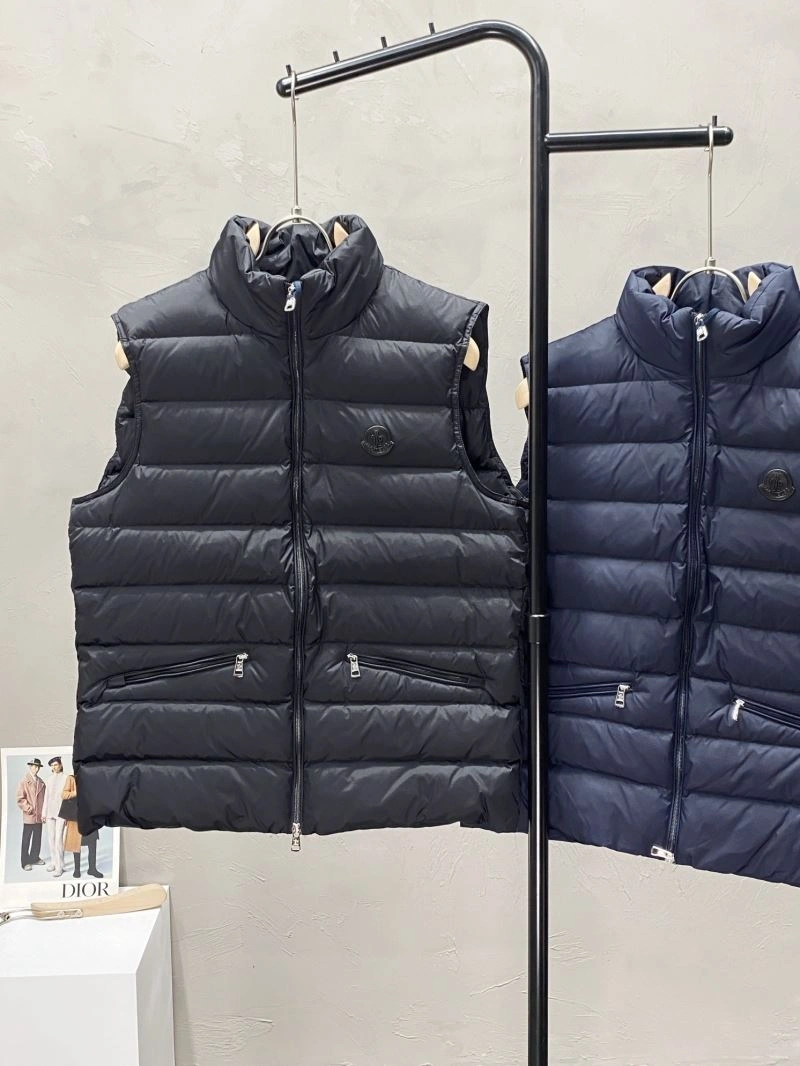 Exact replica Moncler Down Jackets