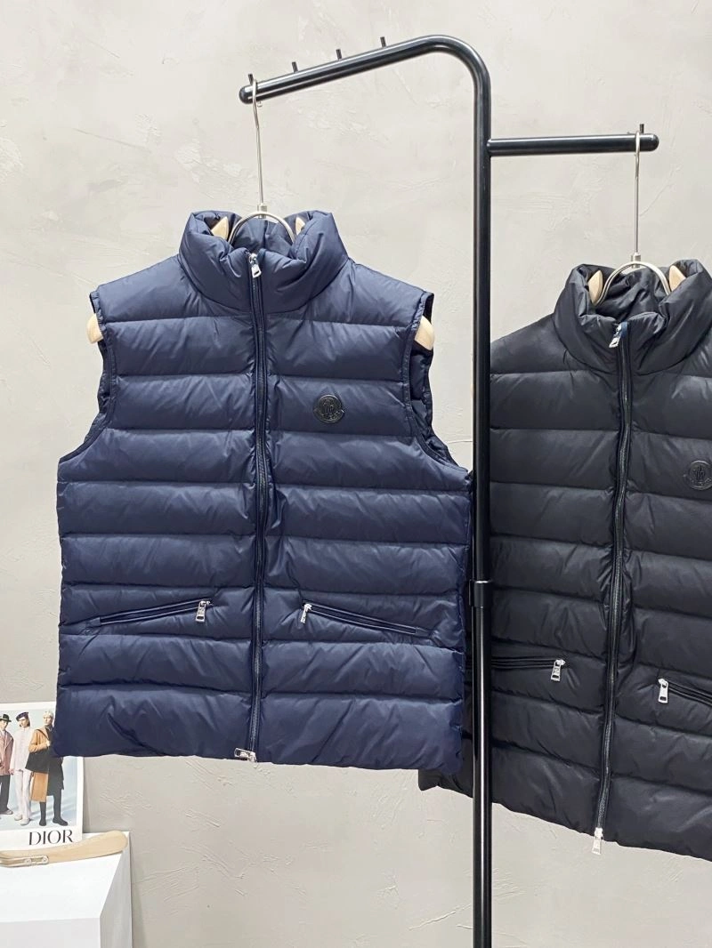 Exact replica Moncler Down Jackets