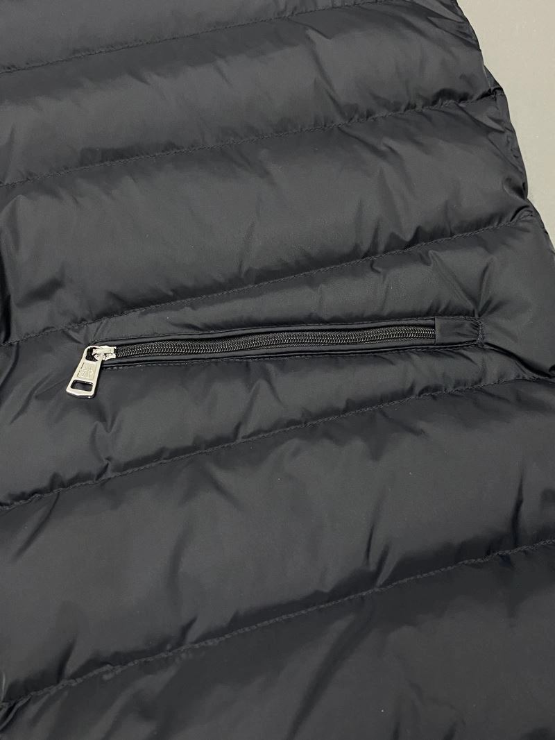 Exact replica Moncler Down Jackets