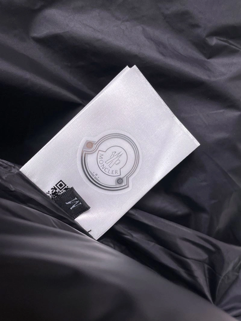 High fidelity Moncler Down Jackets