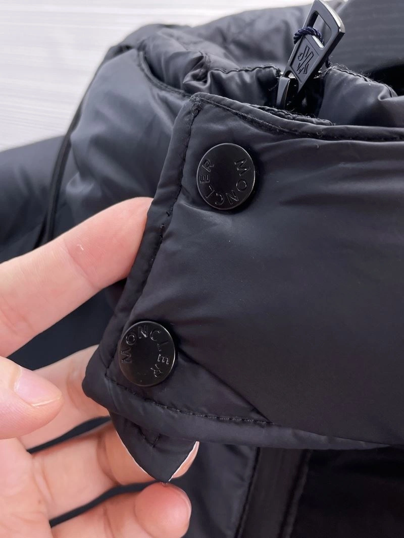 Top mirror Moncler Down Jackets