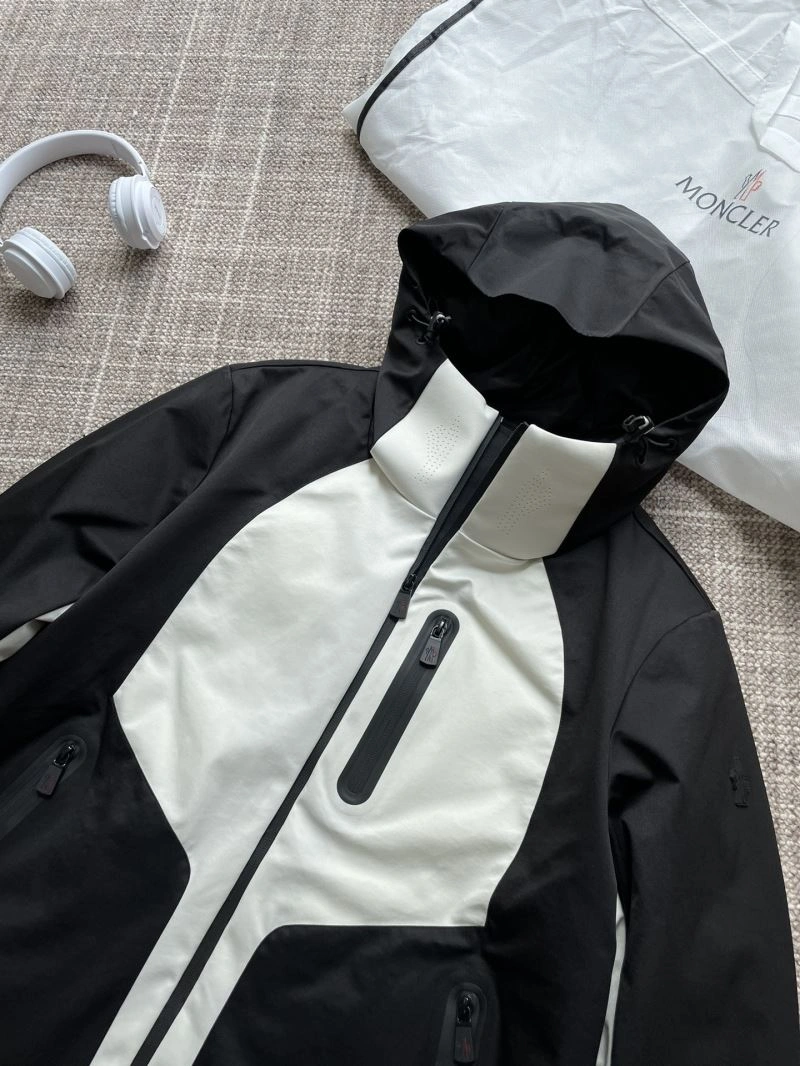 Low-cost Moncler Down Jackets